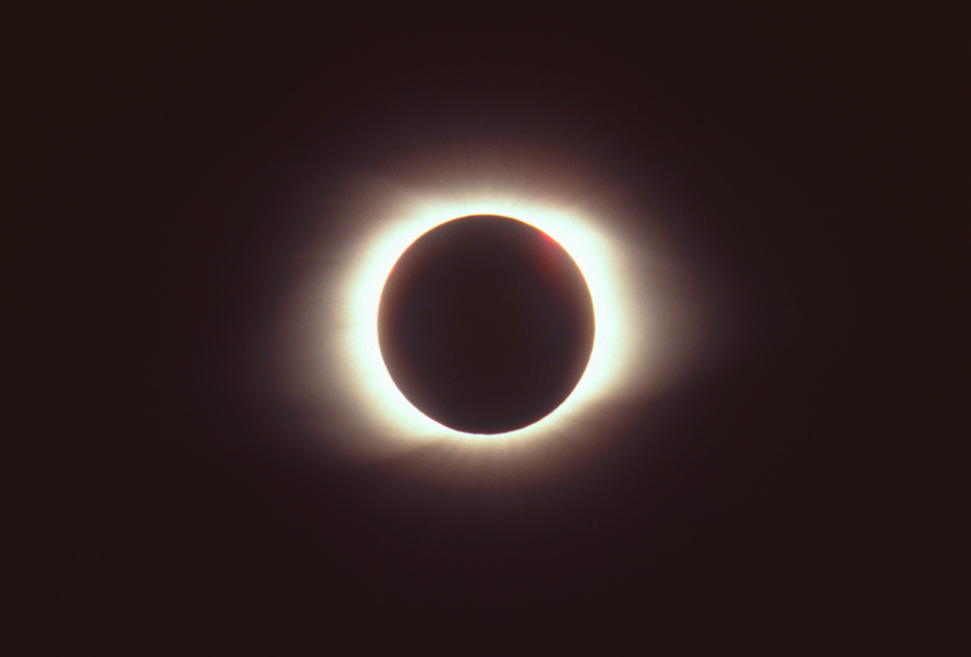 Así fue el eclipse total de sol de este 14 de diciembre