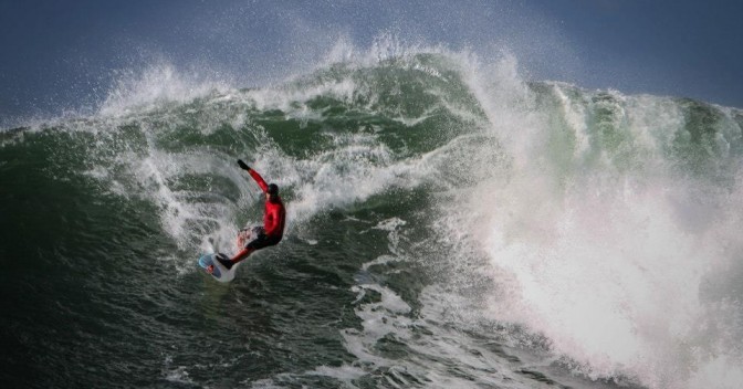 Peter Mel, veterano del surf de 43 años, gana el premio internacional ...
