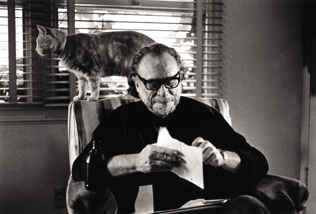 "Historia de un duro hijo de puta", el poema de Bukowski que describe a ...